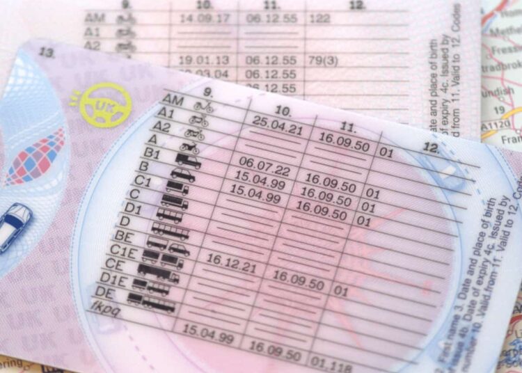 Carnet AM, necesario para conducir un coche sin carnet